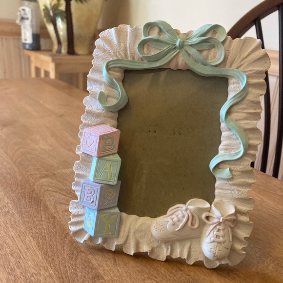 Russ | Accents | Russ Small Table Top Baby Frame | Poshmark